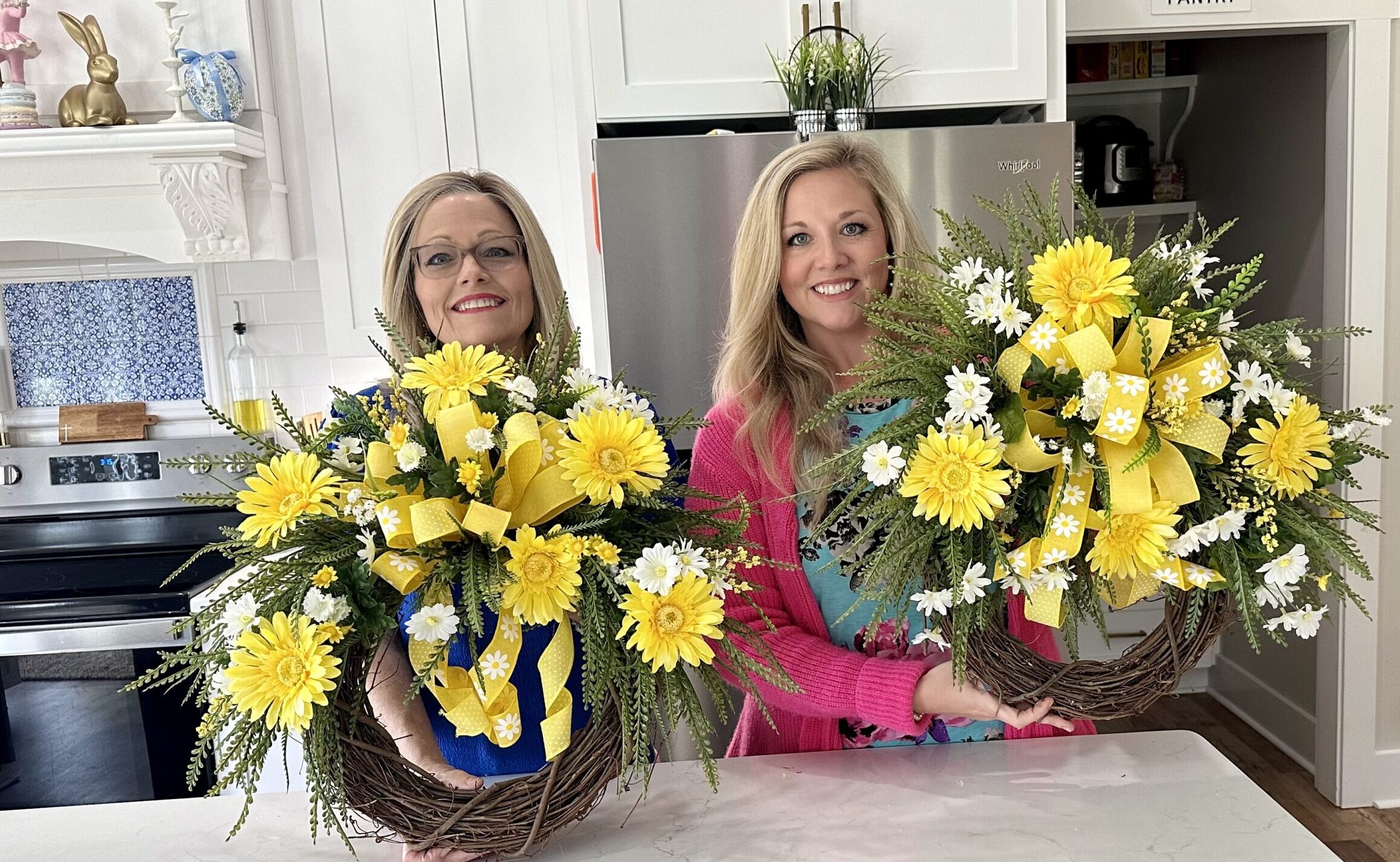 Crearte a DIY Daisy Wreath for Your Front Door | Grace Monroe Home